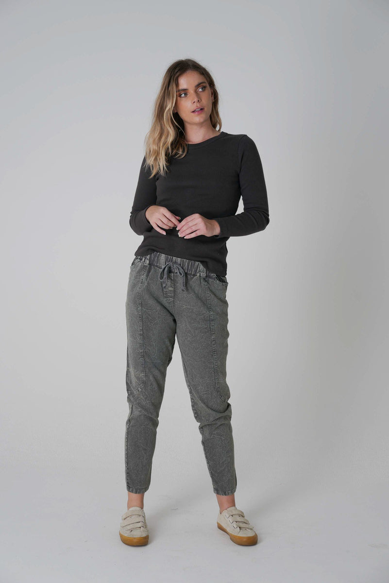 Robb & Lulu Soho Jeans – Neon Laundry